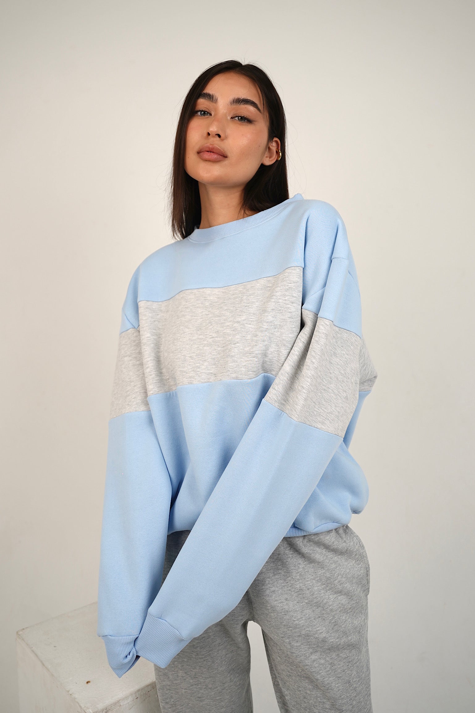 2 - Color Crewneck – KIKA